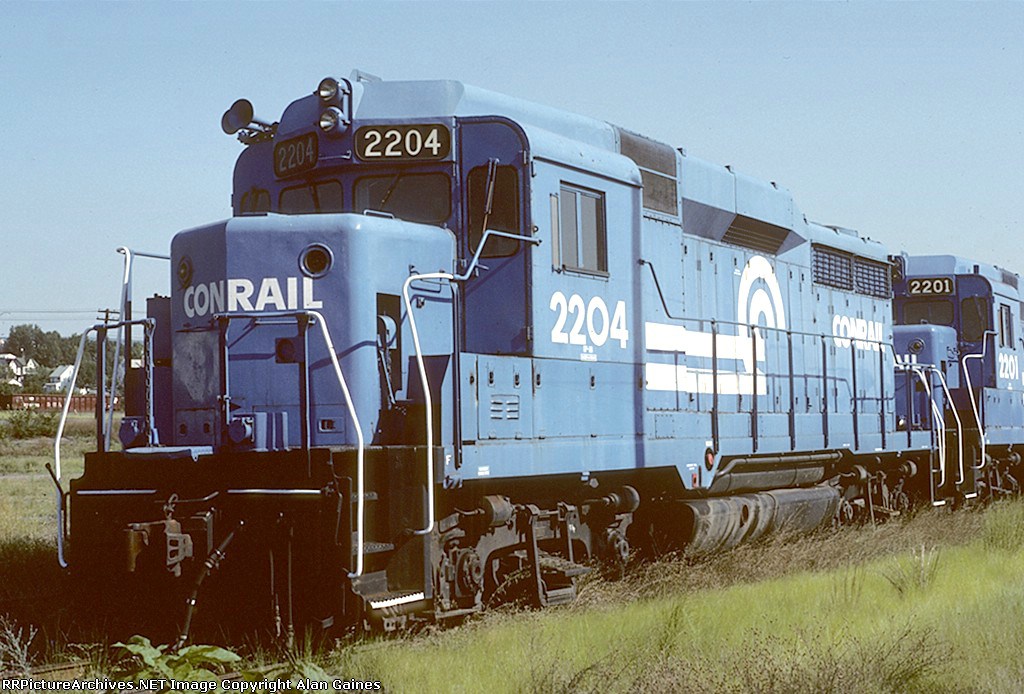 CR GP30 2204